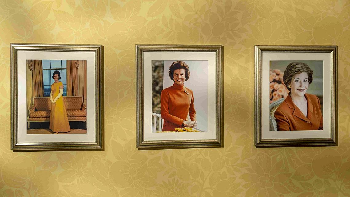 Prve dame (First Ladies / First Ladies Revealed) - MojTV