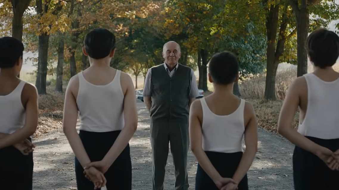 Colonia Dignidad (Un lugar llamado dignidad / Colonia Dignidad, 2021 ...