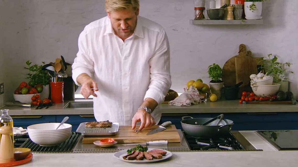 Kuhanje s Curtisom (Cooking With Curtis) - MojTV