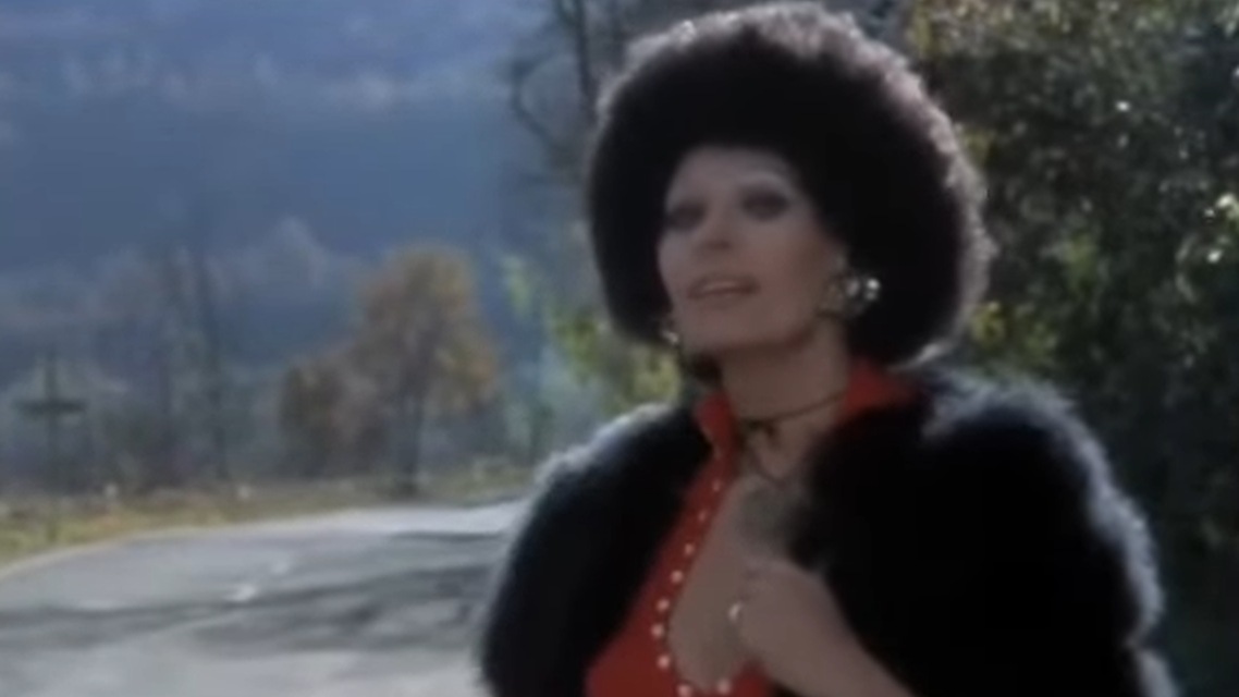Gangsterska lutka (La pupa del gangster / Gun Moll / Sex Pot, 1975) - Film