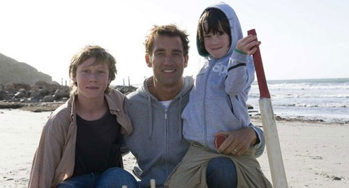 Dečki su se vratili (The Boys Are Back, 2009) - Film