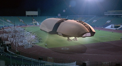 Opsada izvanzemaljaca (Alien Siege, 2005) - Film