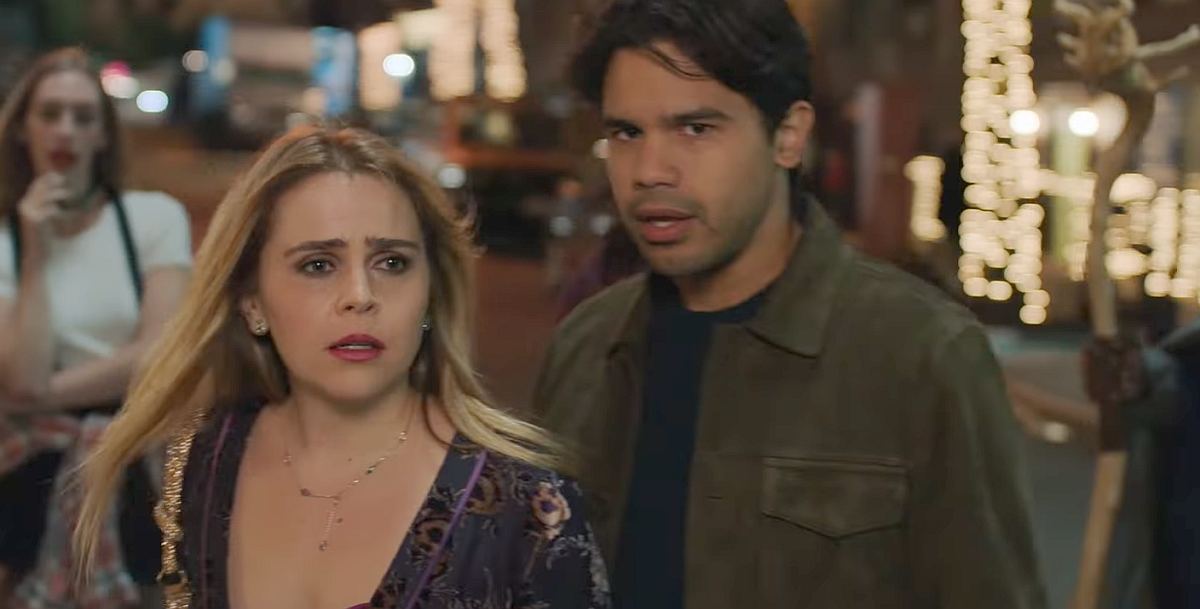 Mae Whitman i Carlos Valdes pjevaju u prvoj najavi za seriju "Up Here ...