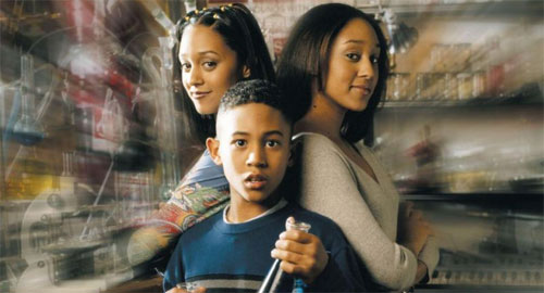 Opet nam je sedamnaest (SEVENTEEN AGAIN, 2000) - Film