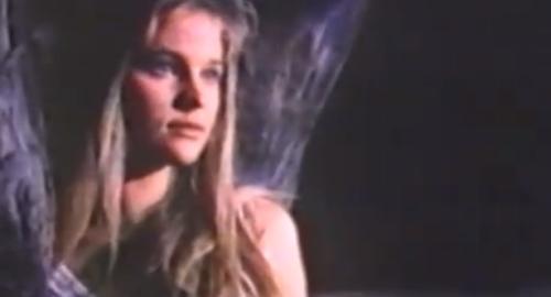 Diplomatski imunitet (Diplomatic Immunity, 1991) - Film