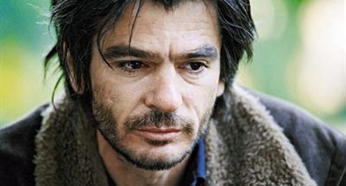 Azra (Azra, 1988) - Film