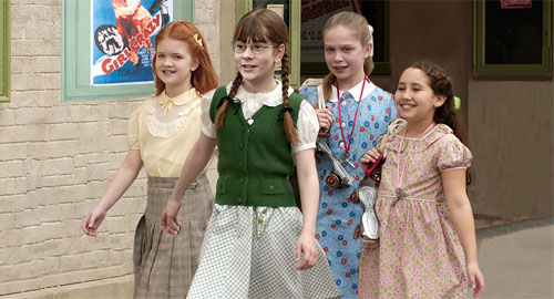 Molly: Američka djevojka na domovinskoj fronti (MOLLY: AN AMERICAN GIRL ...